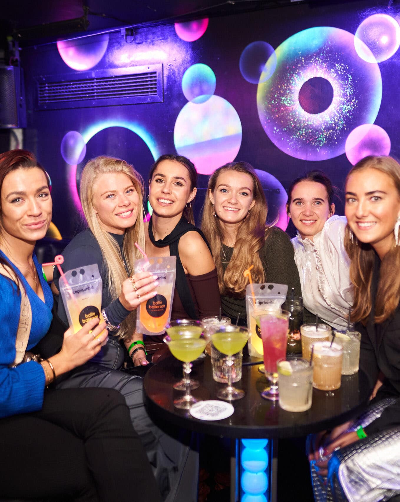 Spring Bank Holiday Pub Crawl | London Party Pub Crawl